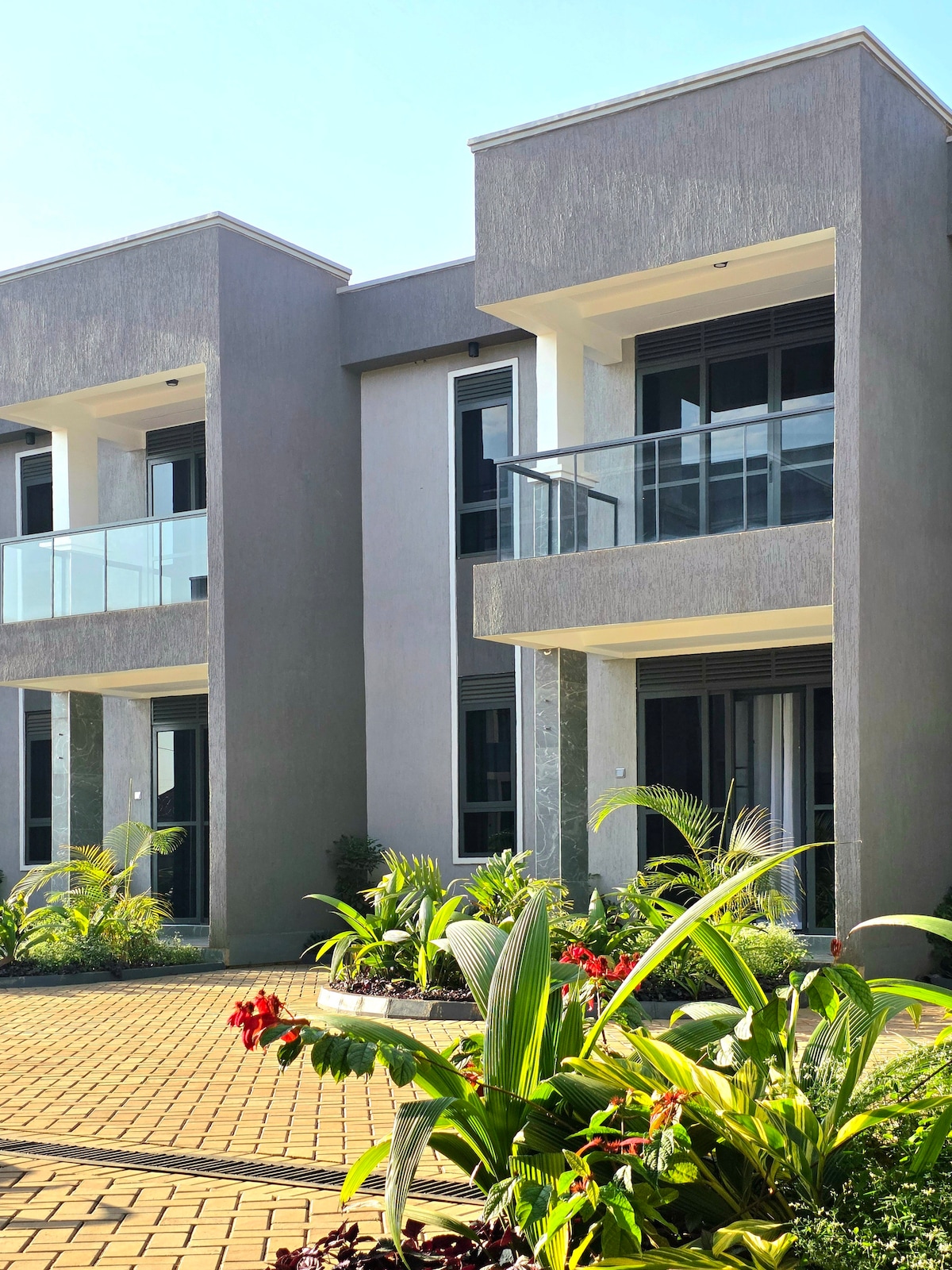 Grey Residences A1 - Modern duplex townhouse Kira - Houses for Rent in ...