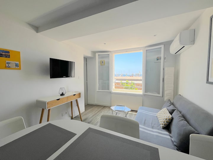 Appartement T2, Clim, Vue Mer & Au Cœur Du Village - Sanary-sur-Mer