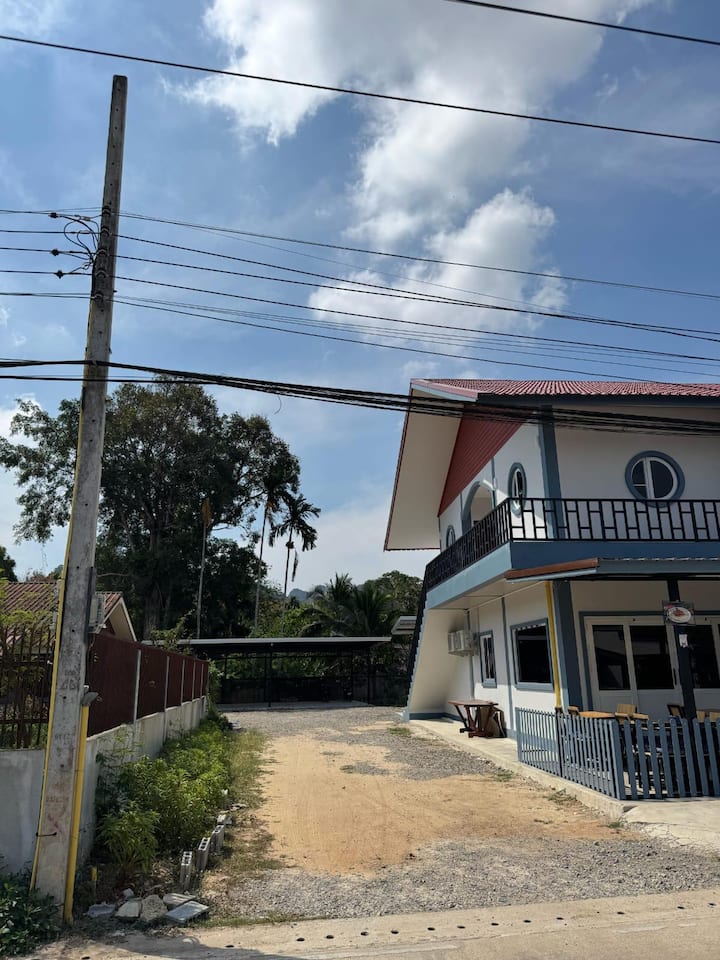 Krabi Ao Nang 2+1 Apartment - Ao Nang