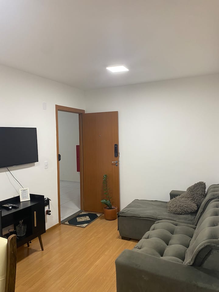 Apartamento- Avenida Olívia Flores Próximo A Uesb - Vitória da Conquista