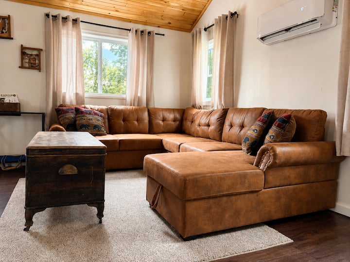 The Clubhouse | Dog-friendly Pocono Escape! - Lake Wallenpaupack, PA
