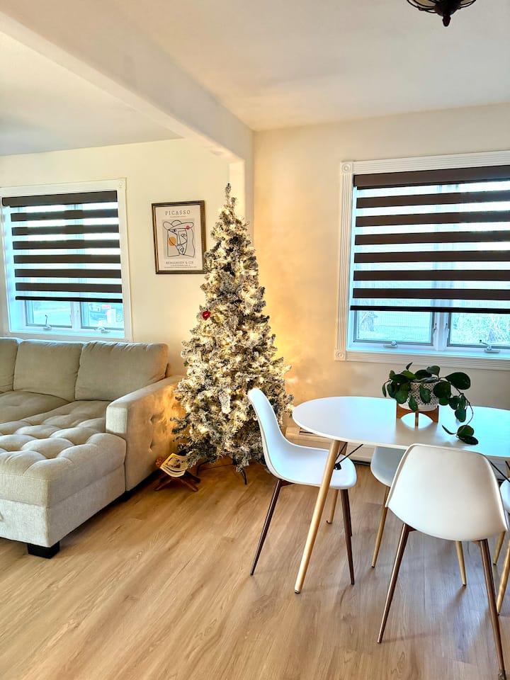 The Winter Crib At Overland - Denver, CO