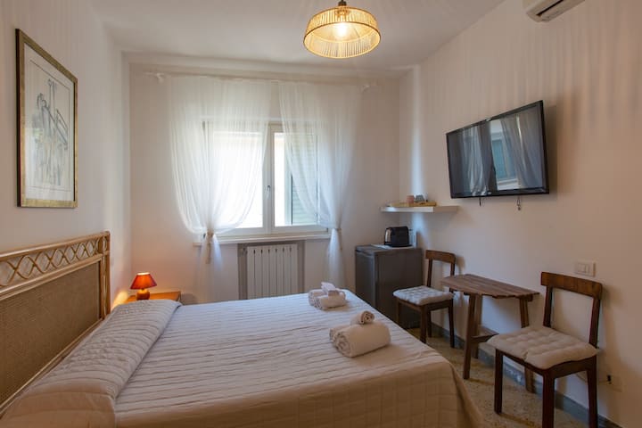 Brezza Di Mare Room - Viareggio