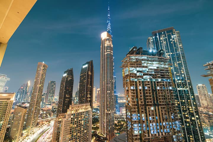 Mahogany | Burj Khalifa View & Central | 4br 14pax - Dubaj