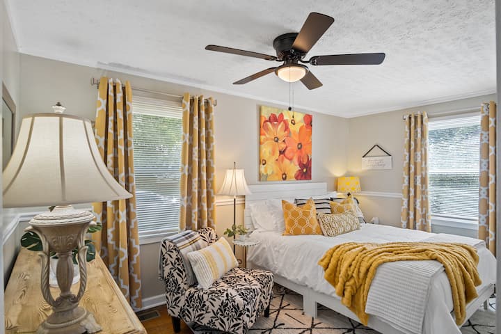 Quaint Maryville Cottage! - Maryville, TN