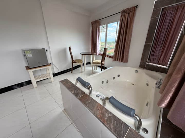 Suite Hotel Casa Blanca Jacuzzi - Versalles