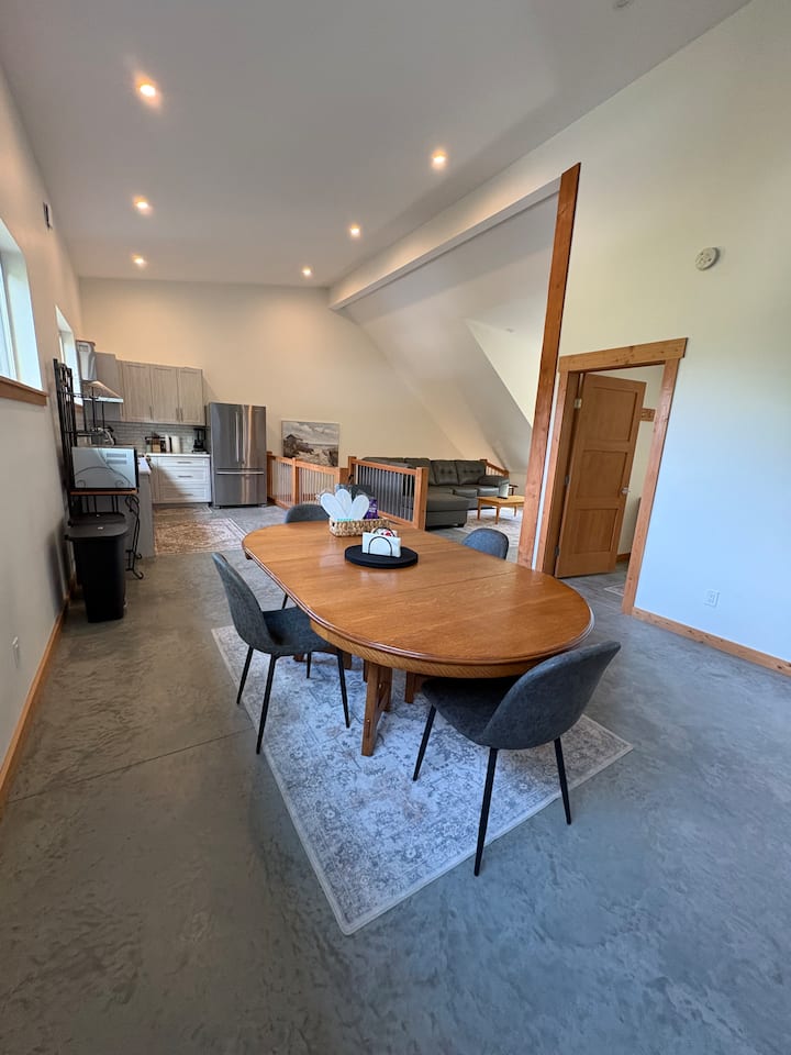 Kootenay Carriage House - Nelson