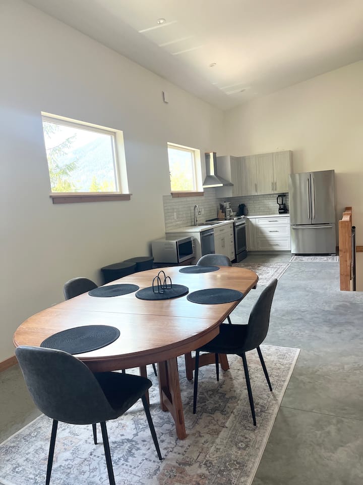 Kootenay Carriage House - Nelson