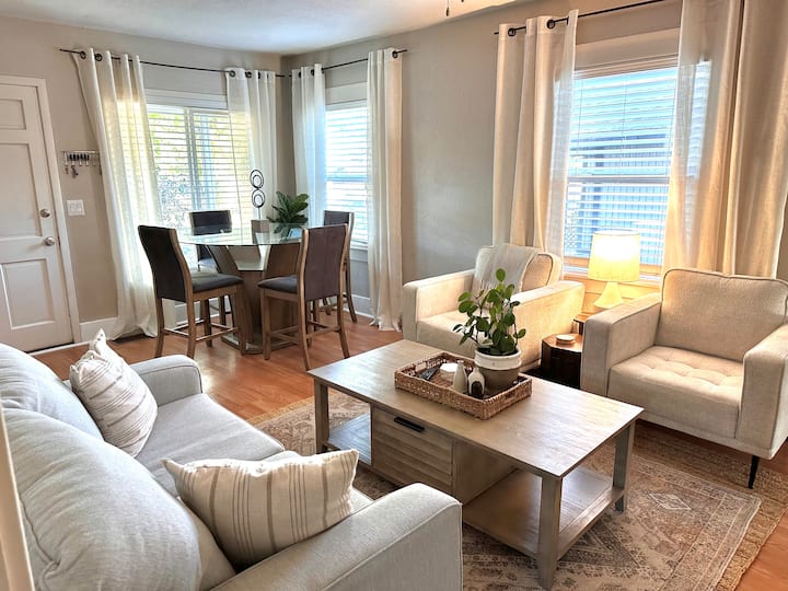 Central Sacramento Craftsman - Sacramento, CA