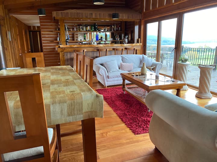 Casa En Condominio Con Relajante Jacuzzi - Futrono