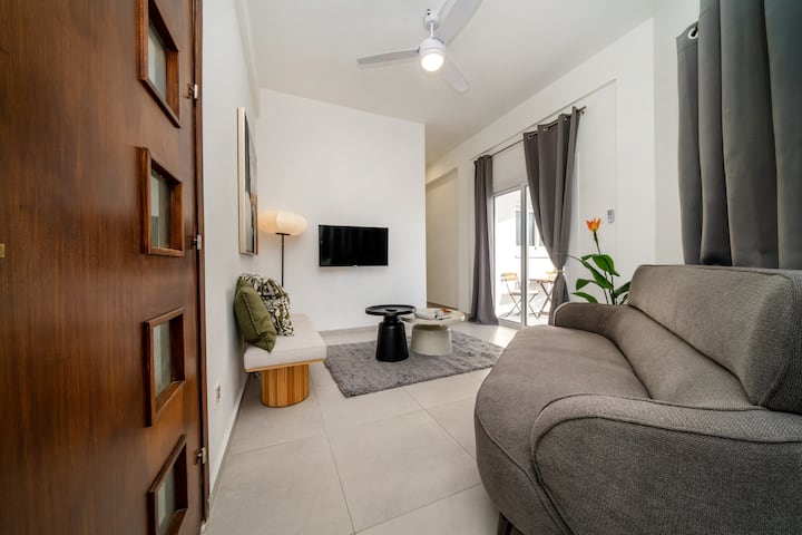 Central 2 Bedroom Flat - Nicosia