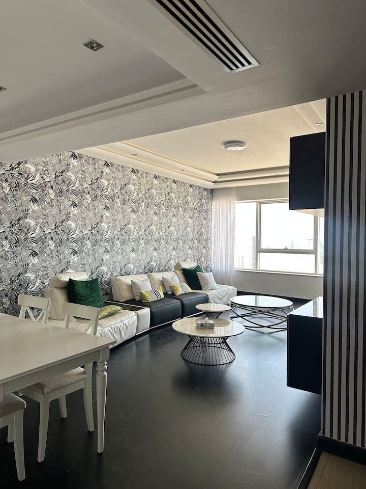 2 Bedroom, 3 Bathroom, Sea-view, Pool - Manama