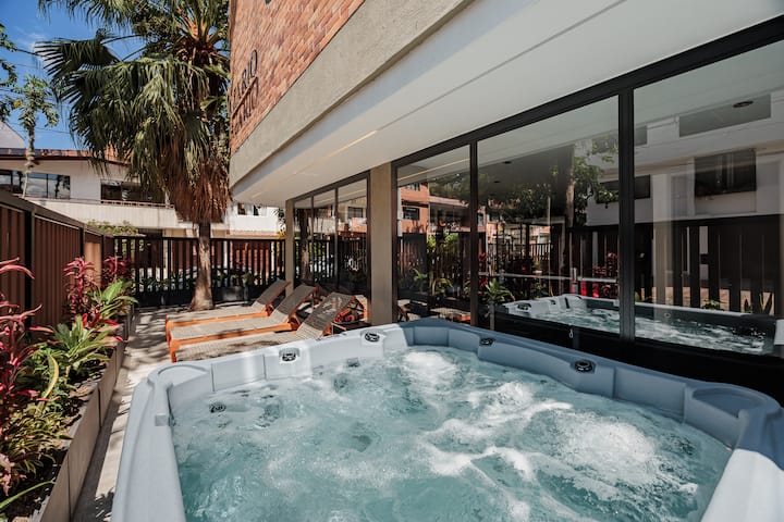 Azario Premium / Ultra Luxe In Laureles - Medellín