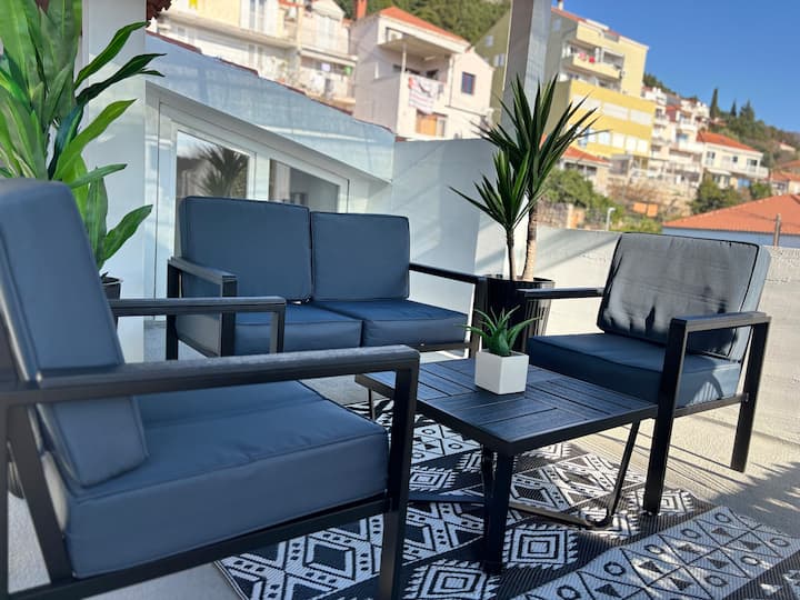 Apartman Get Garden (“Apartment With A Terrace”) - Dubrovnik