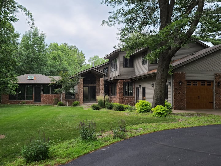 Luxury Retreat In Menomonie, Wi - Colfax, WI