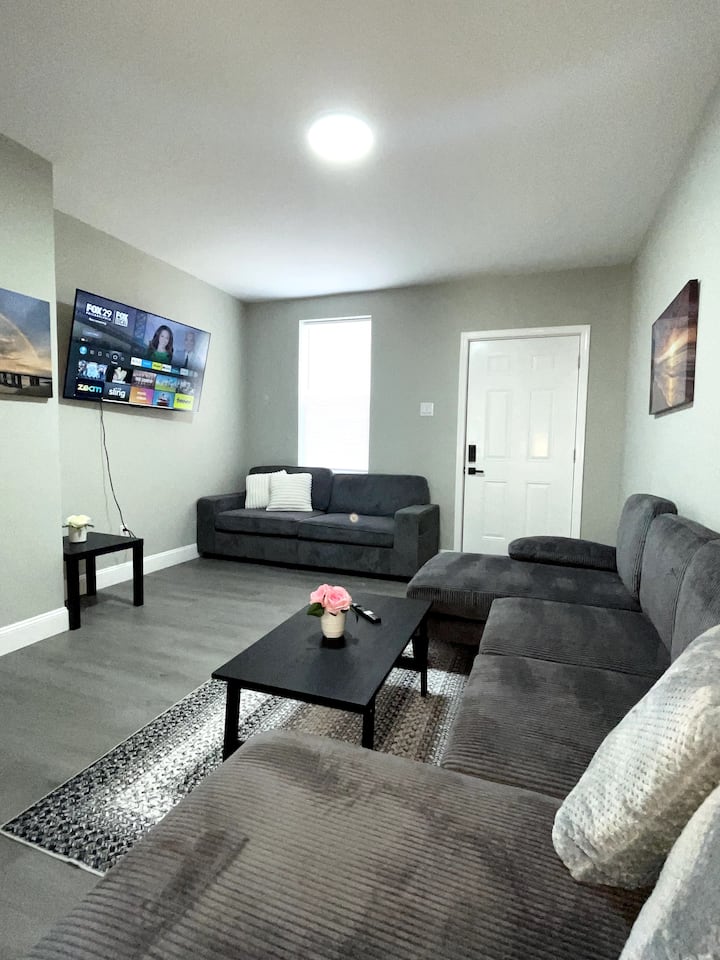 4 Min Dt&nfl/prime Location!/free Parking/skyline - Pittsburgh, PA