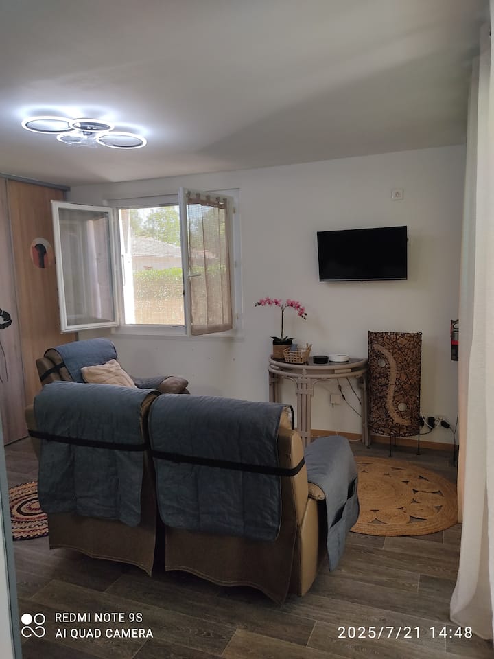 Location Maison  Plein Pied Avec Jardin. - Riez