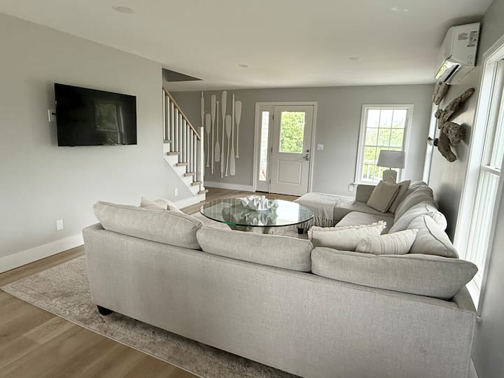 Updated Clayhead Trail Home - Ac - New Shoreham, RI
