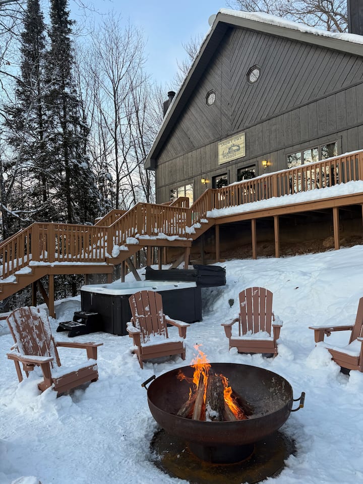 Snowy Owl Lodge - Right Side(formerly Hot Springs) - Michigan