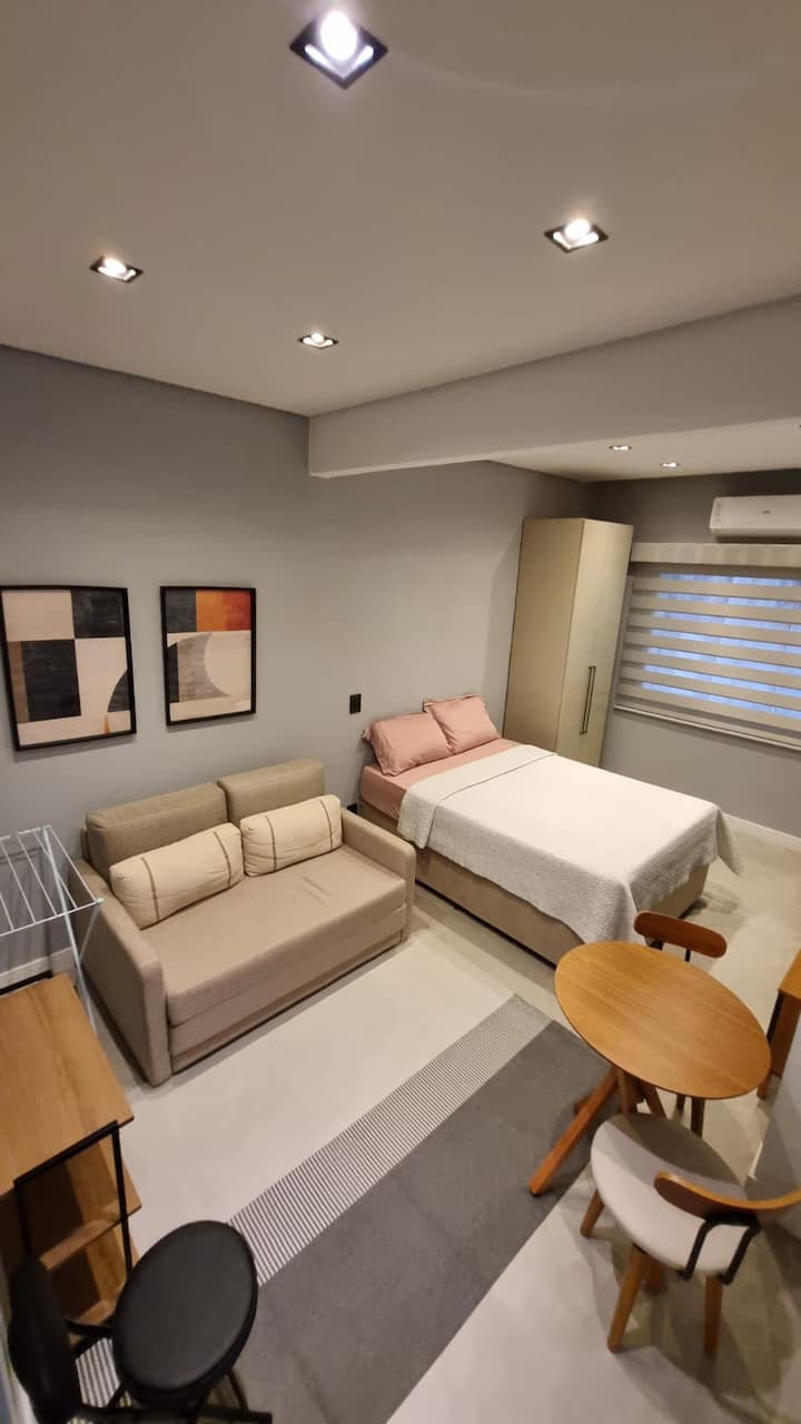 Novíssimo! Aprecie!
Condomínio Em Frente à Praia. - Rio de Janeiro