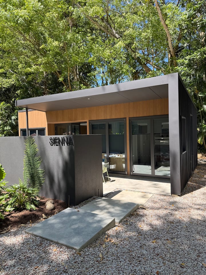 Luxury Doonan Cabin | Soaking Tub, Close To Noosa - Pomona