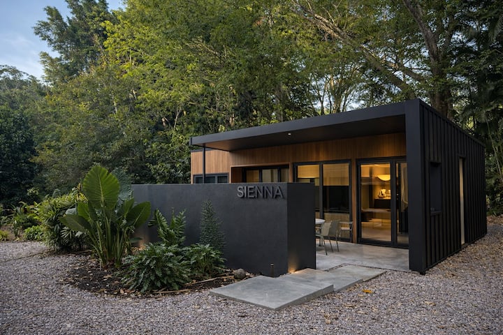 Luxury Doonan Cabin | Soaking Tub, Close To Noosa - Eumundi