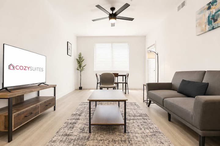Cozysuites Glendale - Westgate With Pool! 01 - Glendale, AZ