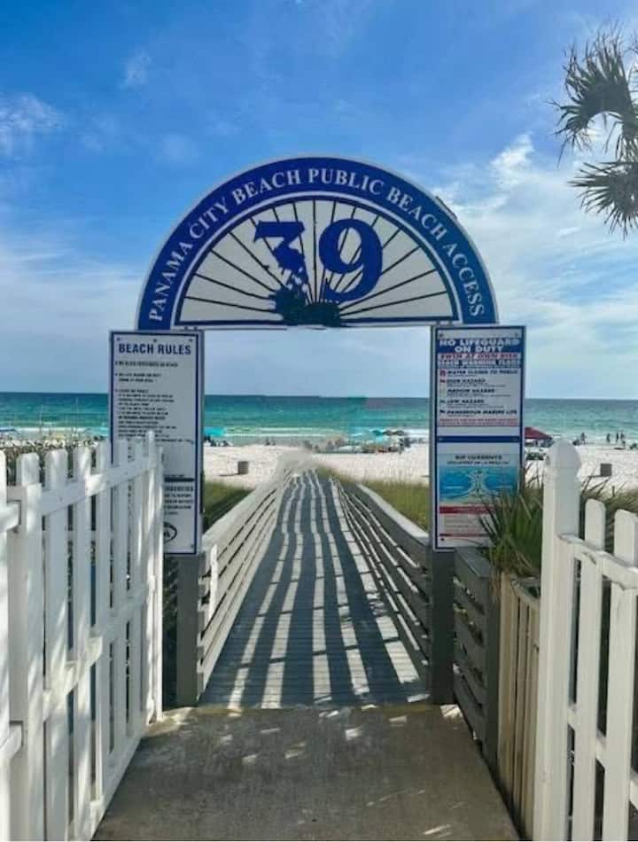 5 Mins To Beach2/1.5 Sleeps6 4bed Pet&fam Friendly - Panama City Beach, FL