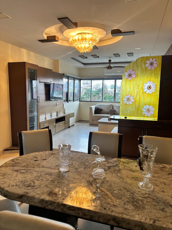 Luxe Terra Retreat - Kolkata