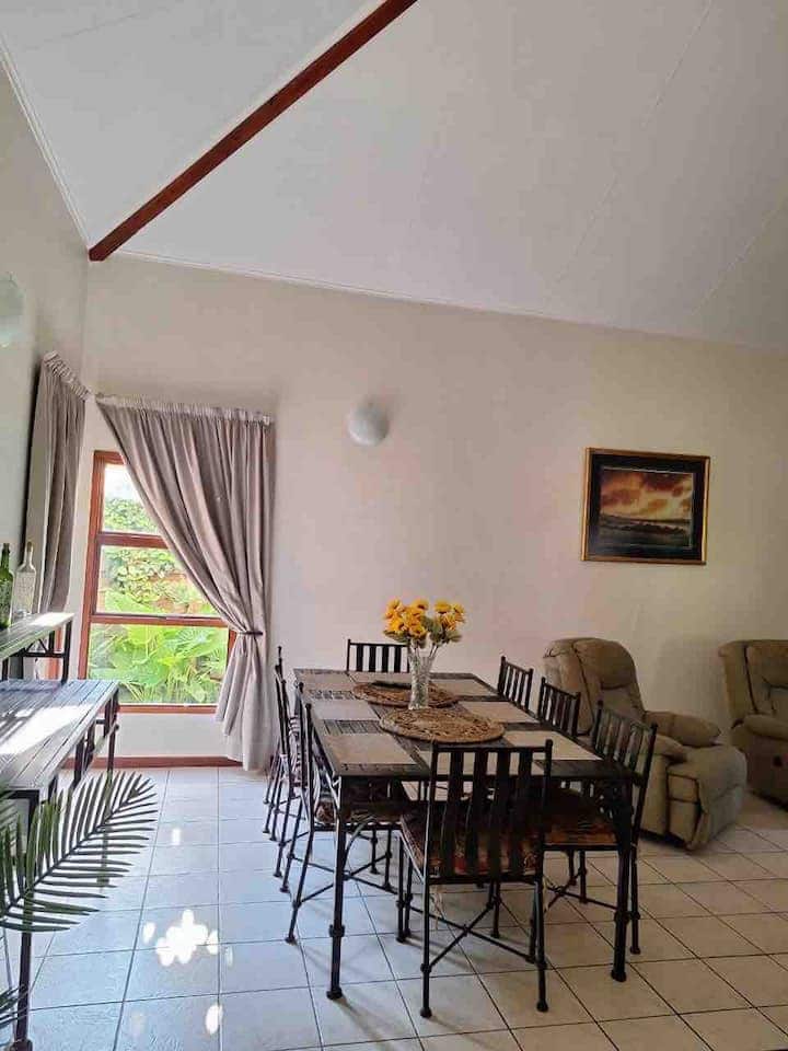 Spacious 3 Bedroom House - Hartbeespoort