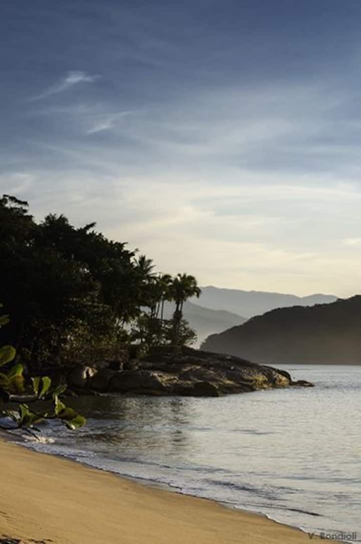 𝘾𝙖𝙨𝙖 𝙘/ 𝙋𝙞𝙨𝙘. 𝙋𝙧𝙖𝙞𝙖 𝙋𝙚𝙧𝙚𝙦𝙪𝙚-𝘼ç𝙪 - Ubatuba