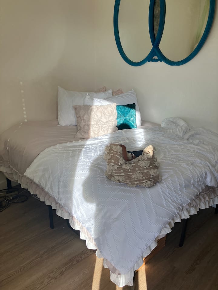 The Beach Bungalow - San Clemente, CA