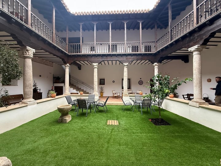Casa Completa Botica En El Romeral - Tembleque