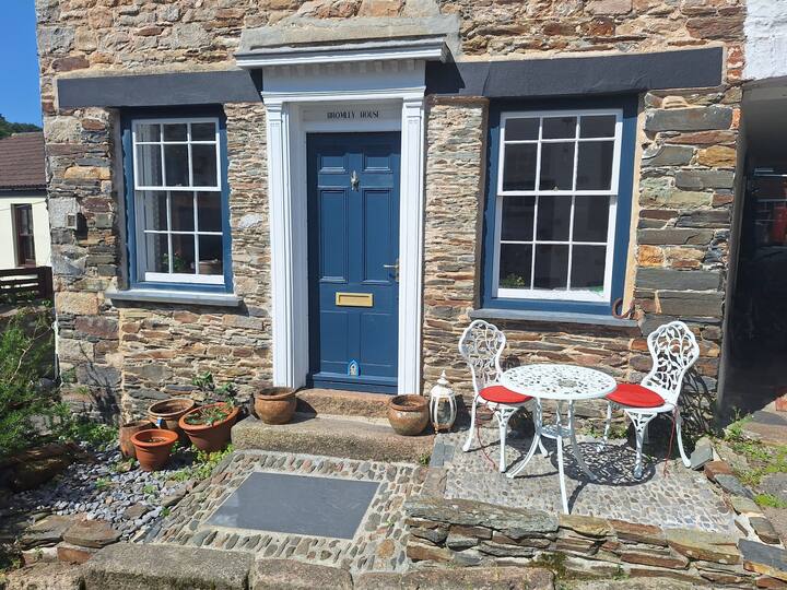 Spectacular Riverview Cottage In Calstock Sleeps 6 - Tavistock