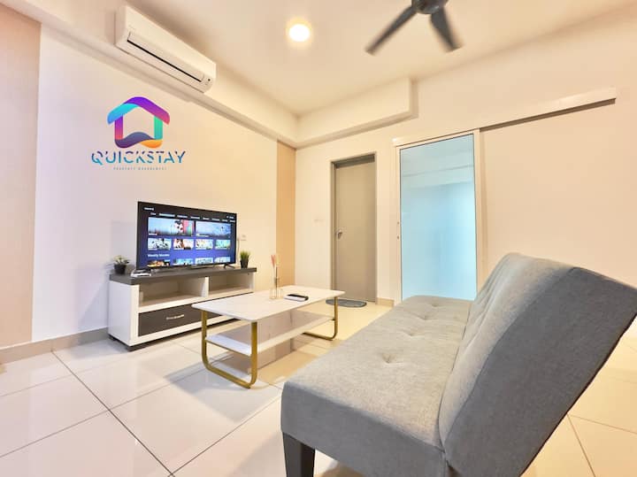 Hb406 Hyve Soho Cyberjaya/internet/netflix - Putrajaya
