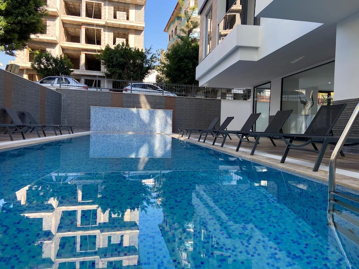 Апартаменты в самом центре Алании, 100м море - Alanya