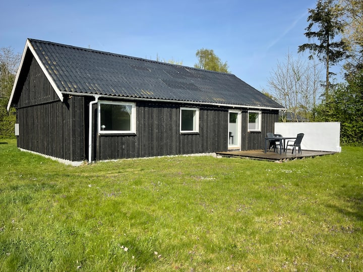 Sommerhus Tæt På Strand Og Skov - 丹麥