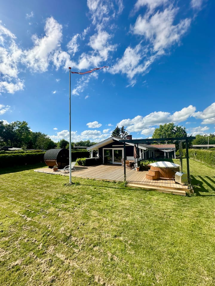 Hyggja - Boutique-stil Wellnesshus Tæt På Strand - Denmark