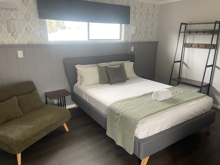 Suite 9 @ Glenlyon Lodge - グラッドストーン・セントラル