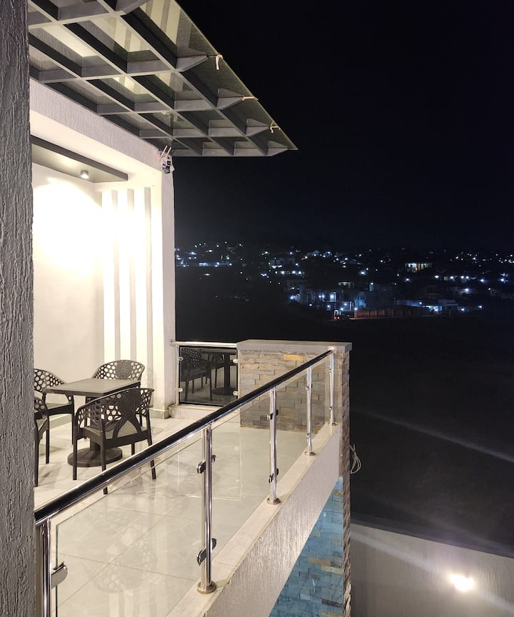 Penthouse 4br/3ba With Rooftop @ Bbbnation, Kigali - Kigali