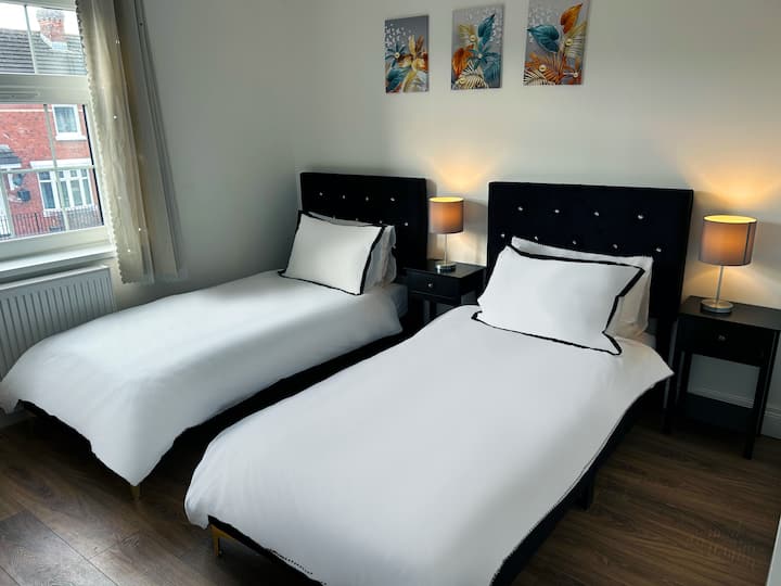 Stay In City Centre 1 - Belfast