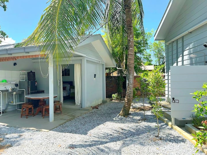 [2 Mins Beach] Bliss Cabin Langkawi 2pax [1br] - Langkawi