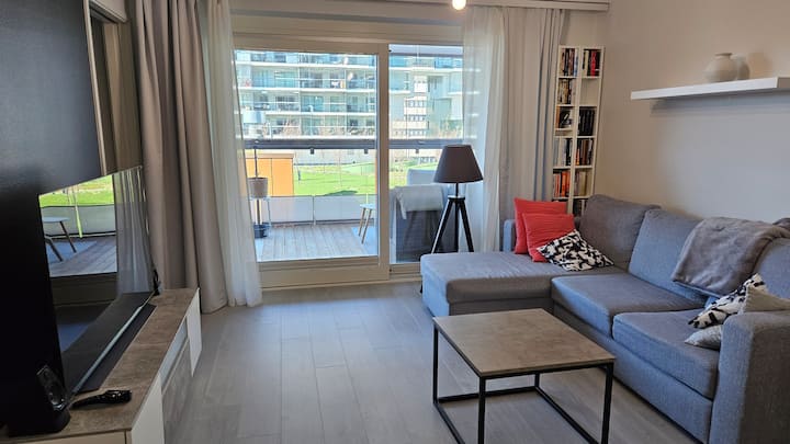 Apartment With Large Balcony - Helsinki