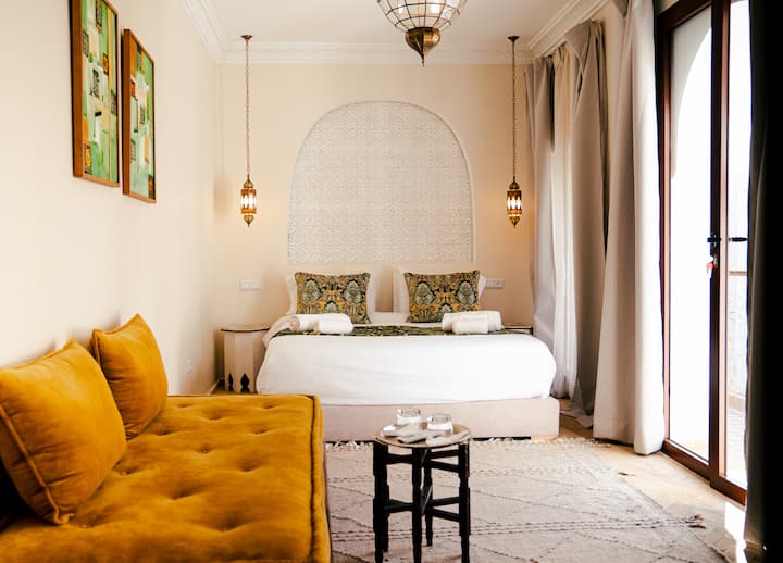 Elegant Bedroom - Marrakesh