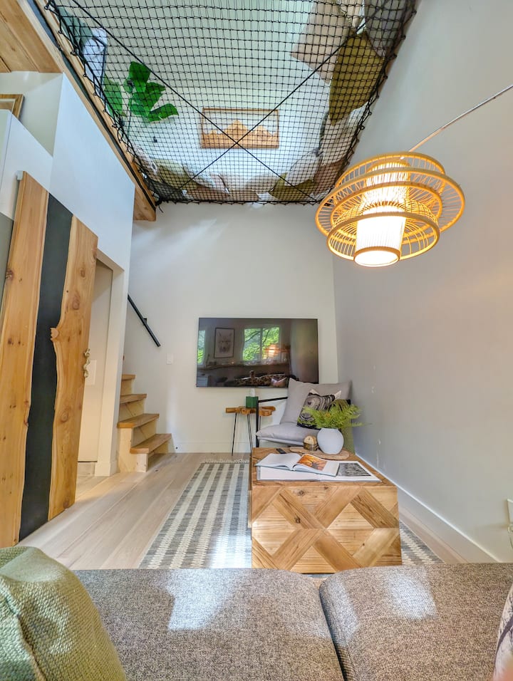 Sooke Treehouse Retreat - Sooke