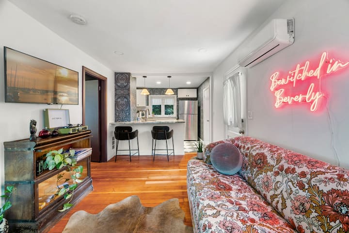 Private Hideaway Cottage | Close To Salem/downtown - Salem, MA