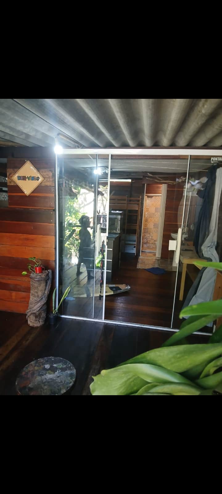 Kitnet Rústica Com Varanda Na Praia Da Macumba - Recreio