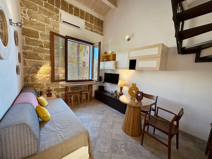 Loft Maris Piazza Sulis: Loft Iconico Fronte Mare - Alguer