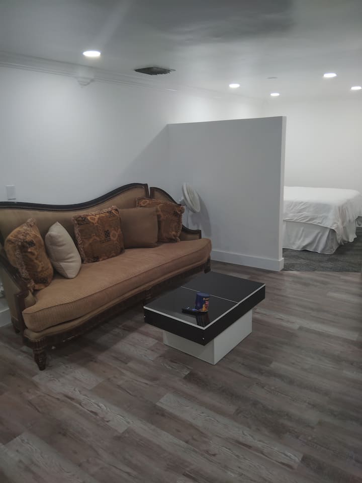 Hidden Gem - Miami Lakes, FL