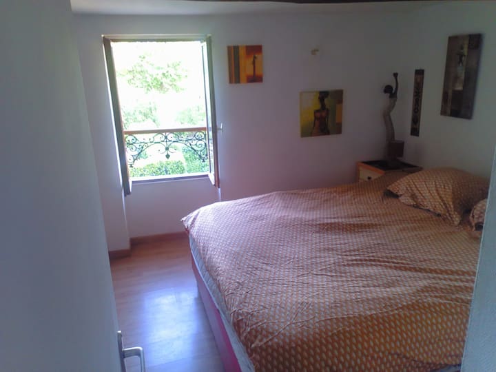 Chambre De 15m* Chez L'habitant - Condom